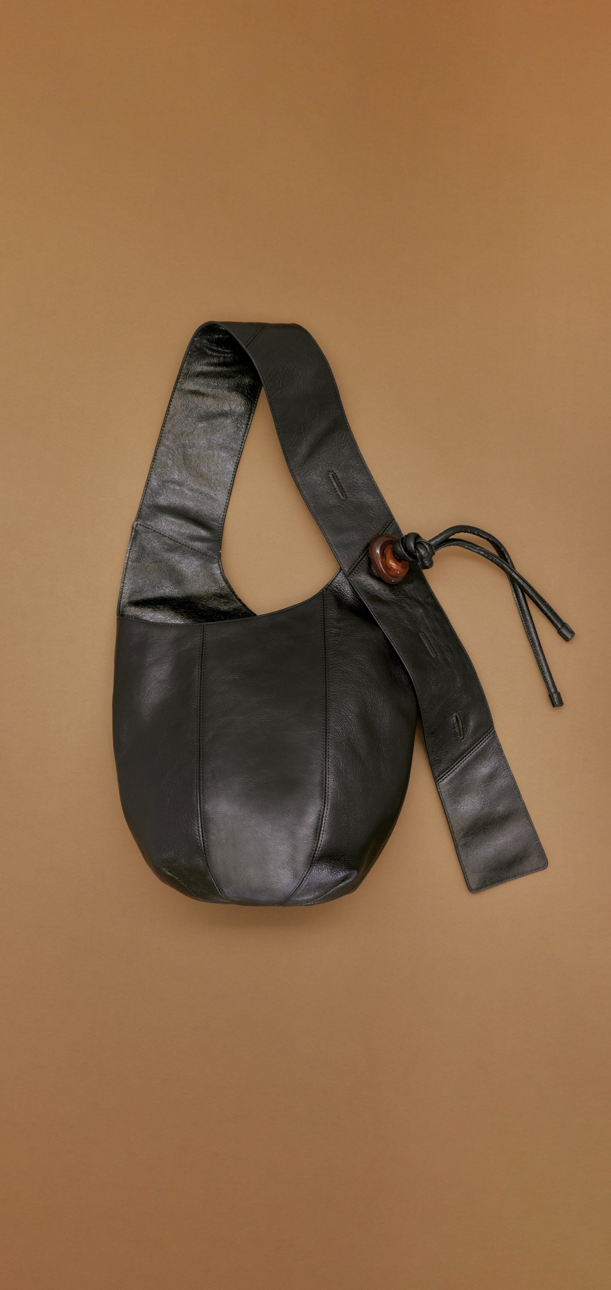 Fling pot bag